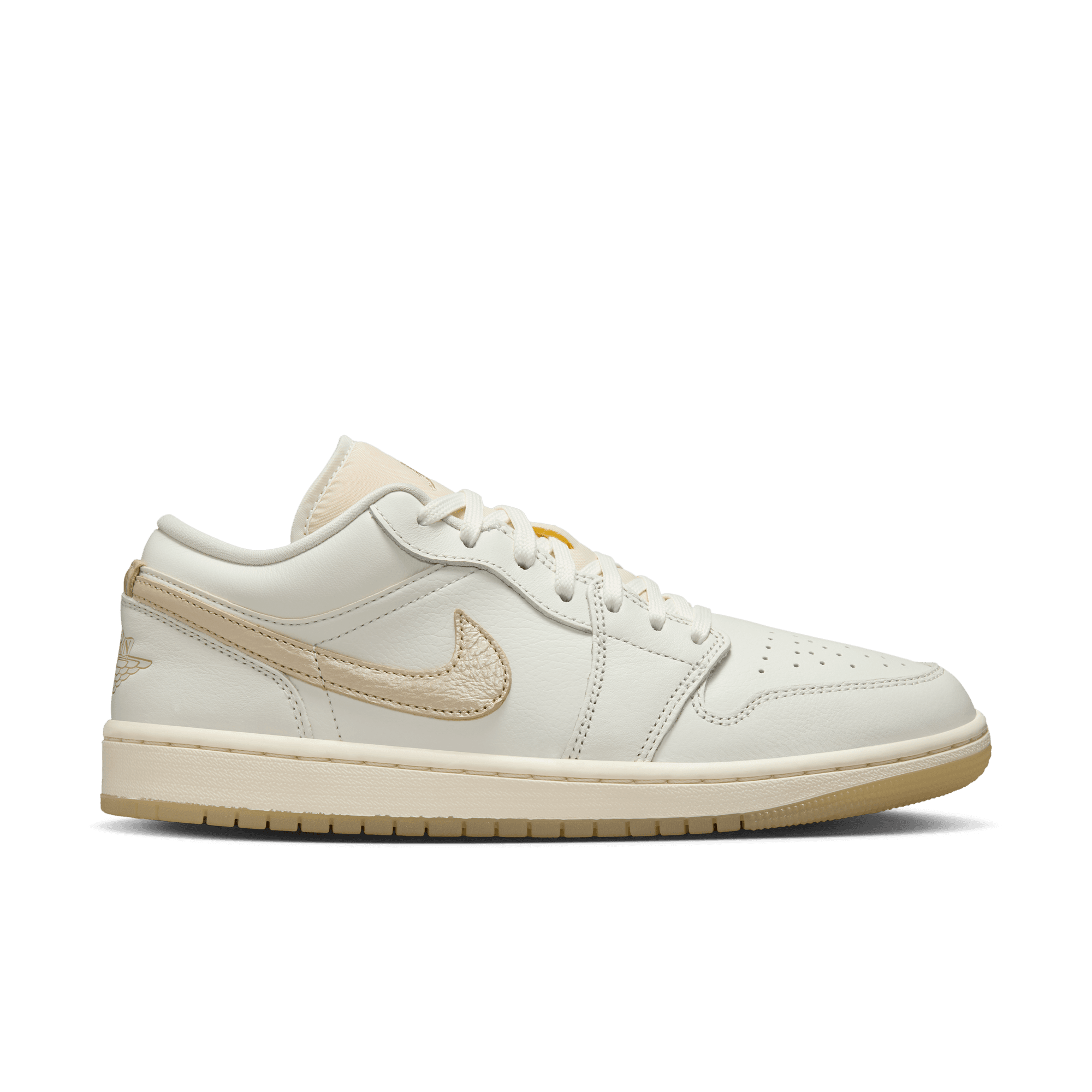 JORDAN - ZAPATILLA JORDAN WMNS AIR JORDAN 1 LOW SE V2 MUJER | Ofertitas